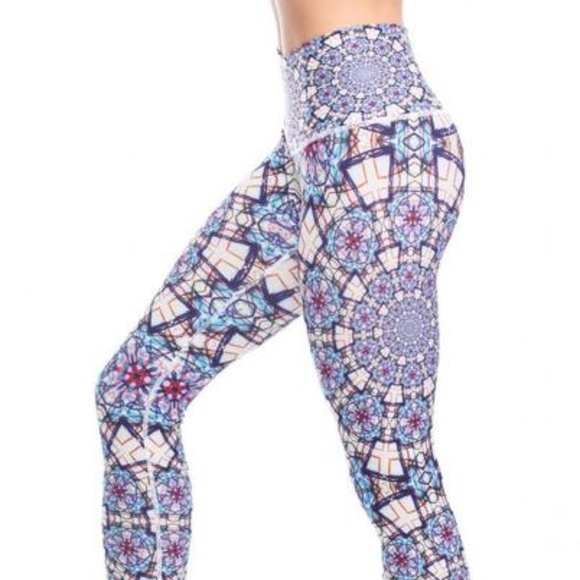 Wolven Threads | Pants & Jumpsuits | Wolven Threads Mandala Leggings ...
